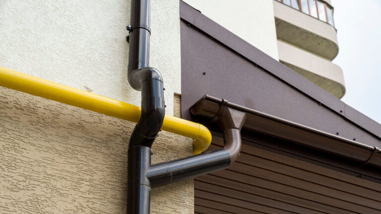 Rain Tanks | How to Capture Rainwater on Your Roof