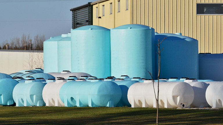IBC Totes vs Water Tanks | Compare Capacity, Materials, & Benefits