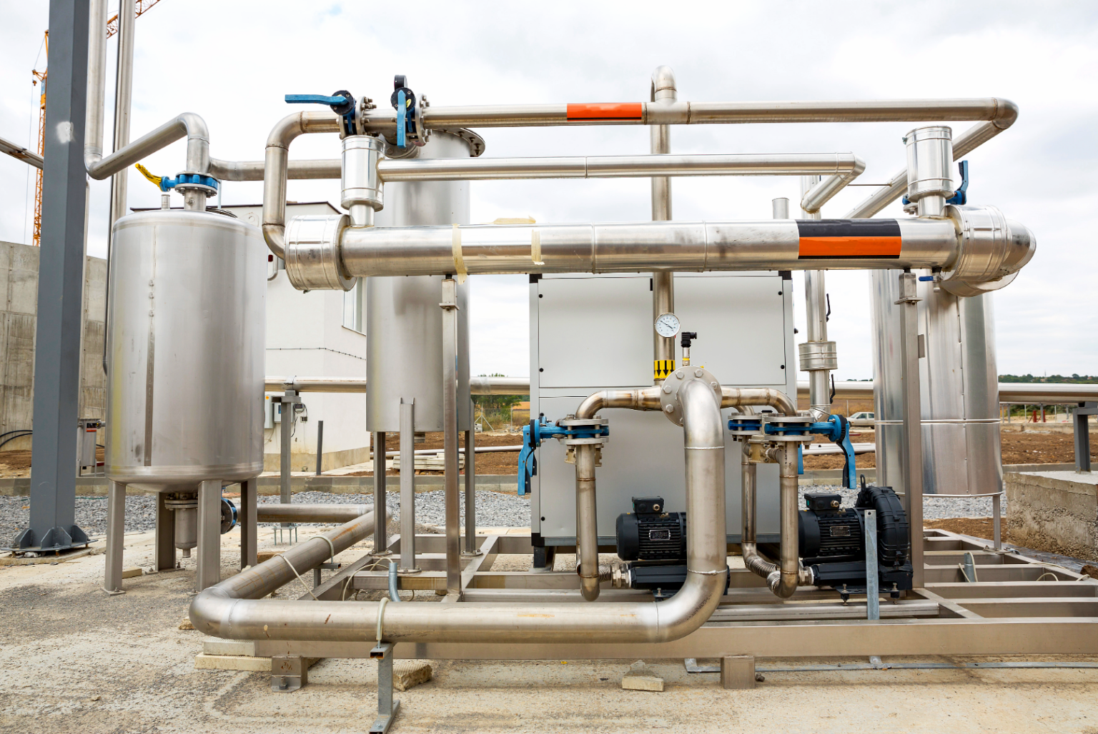 What Are Non-Contact Tank Level Sensors | Product Guide