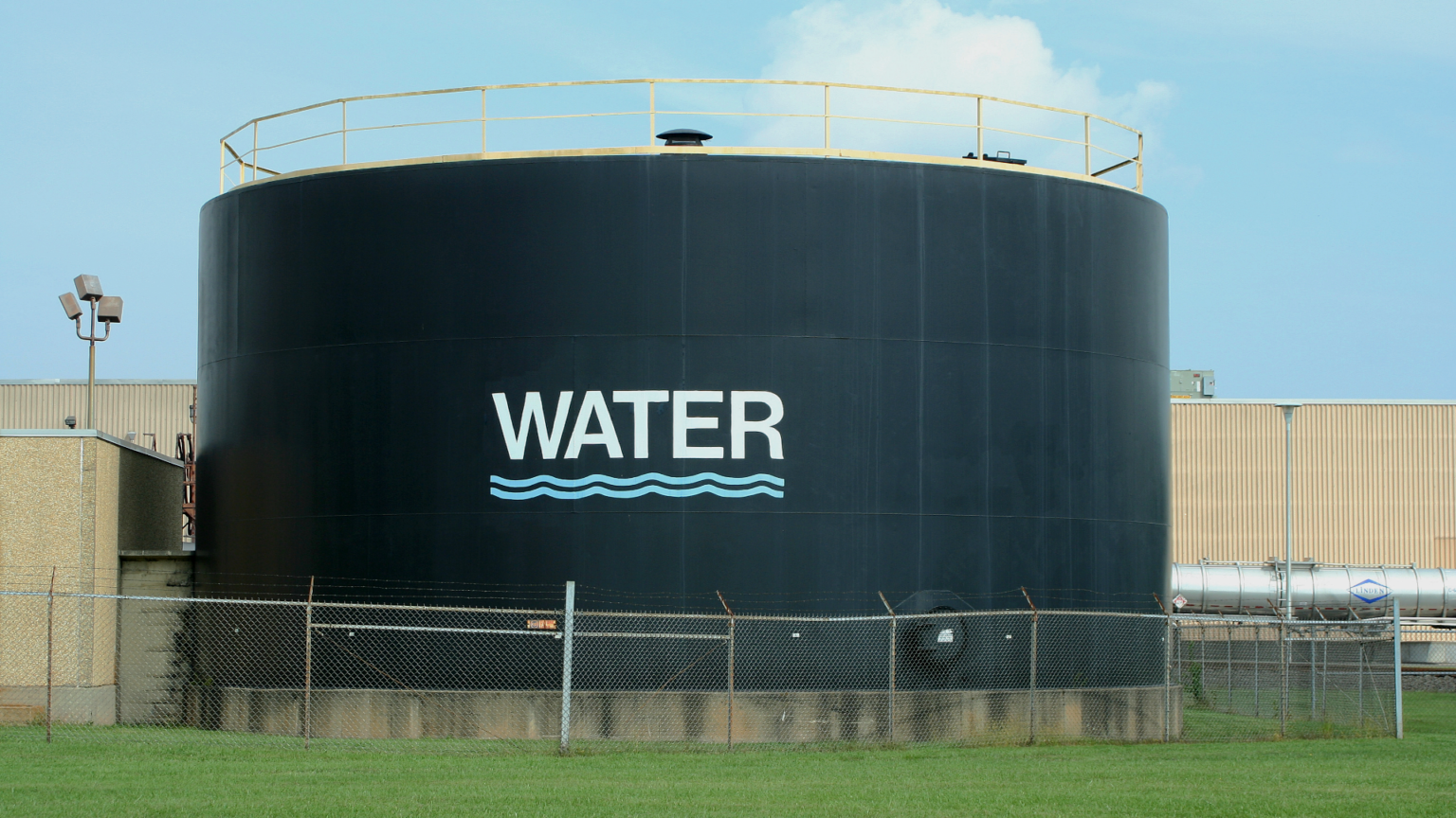 Emergency Water Tanks for Municipal Preparedness