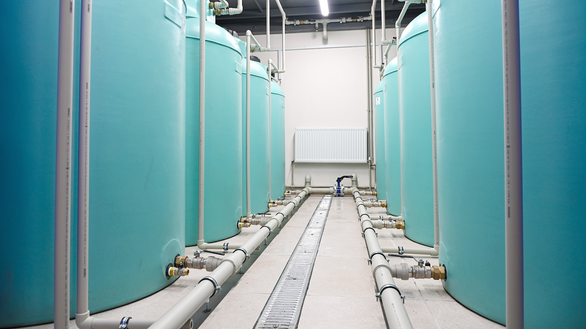 Tanks for Industrial Chemical Processing & Corrosive Wastewater Storage